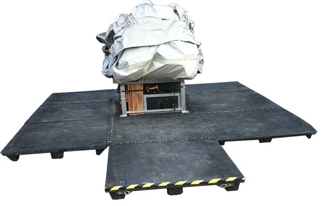 Life Cube : Design for disaster – aid, victims, information ...